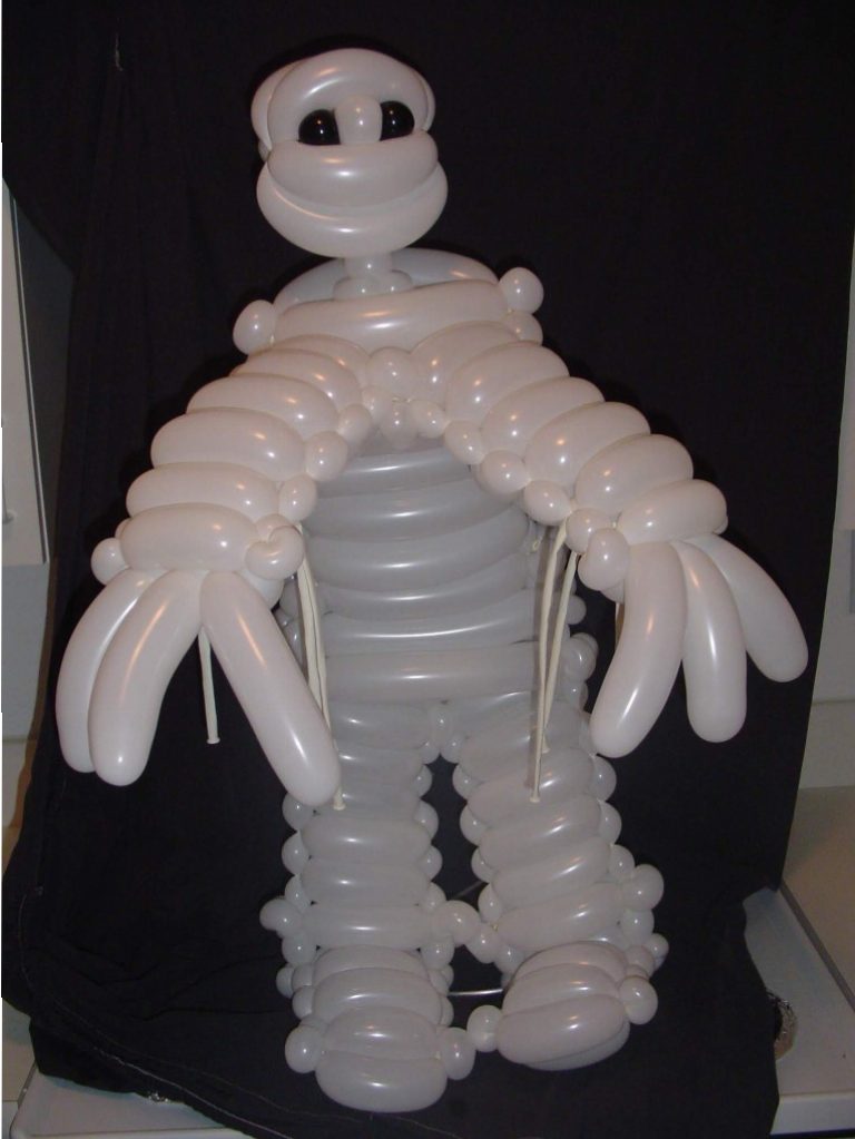 Balloon Mummy | The Miami Balloon Guy