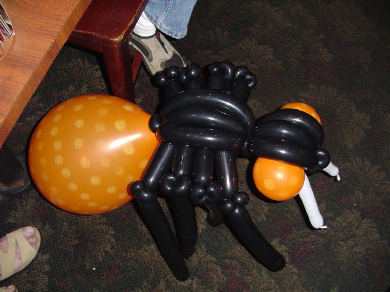Balloon Spider | The Miami Balloon Guy
